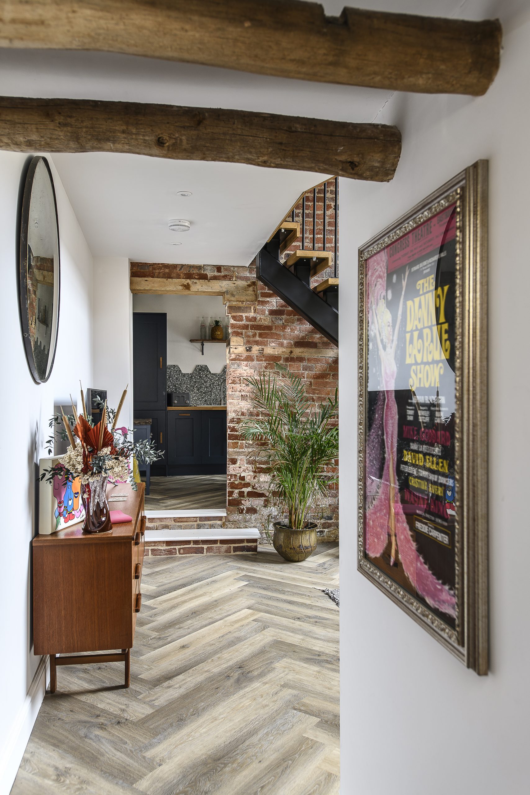 Welcome to the Fun House – Priceless Magazines