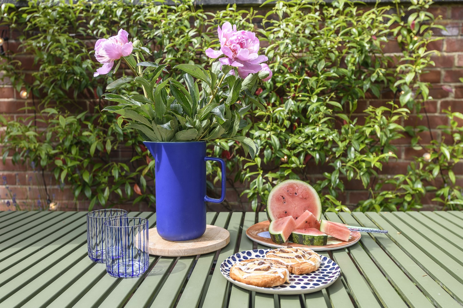 Happy Home – Priceless Magazines